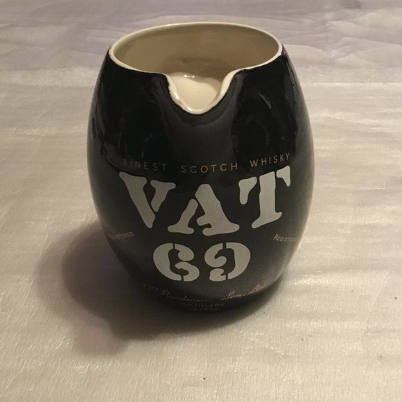 VAT 69 Whisky | Dining | Vintage Collectible Vat 69 Scotch Whisky ...